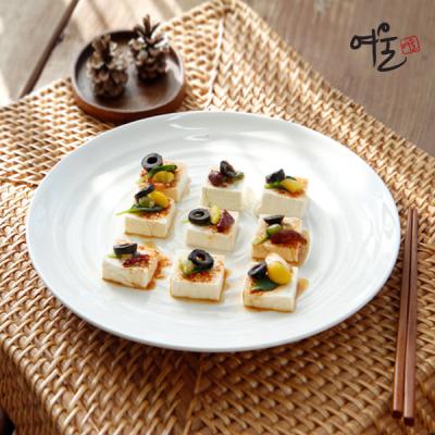 POOM | 여울 원형접시 25cm (오트밀)