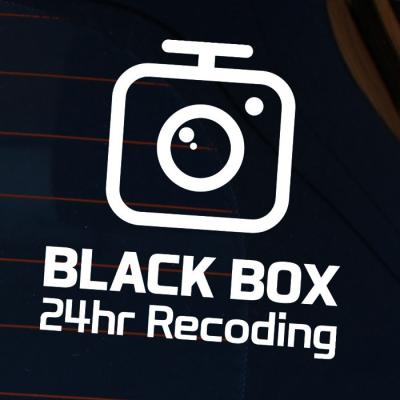 POOM | 블랙박스 24시간 녹화중 01