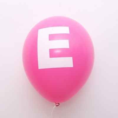 POOM | 30cm 알파벳 인쇄 풍선 E (50개)