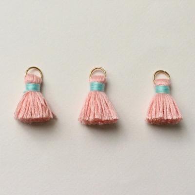 POOM | 연분홍털실수술3p