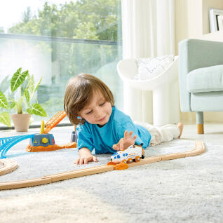 POOM | 하페-우주셔틀 전동기차