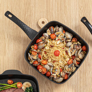 POOM | 퀸센스 블랙 IH 인덕션 와이드 사각팬 28cm