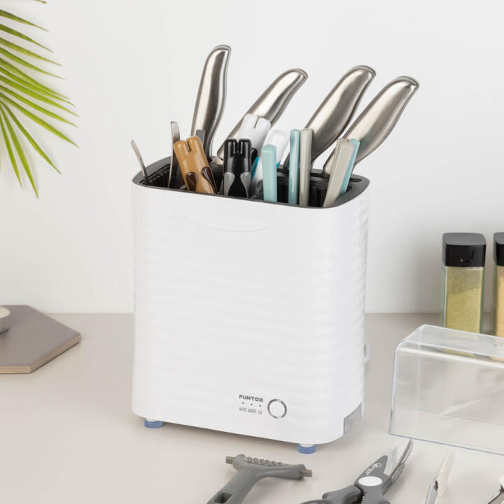 POOM | SK엠앤서비스 푼토 스마트 UV 칼 소독기 수저살균기