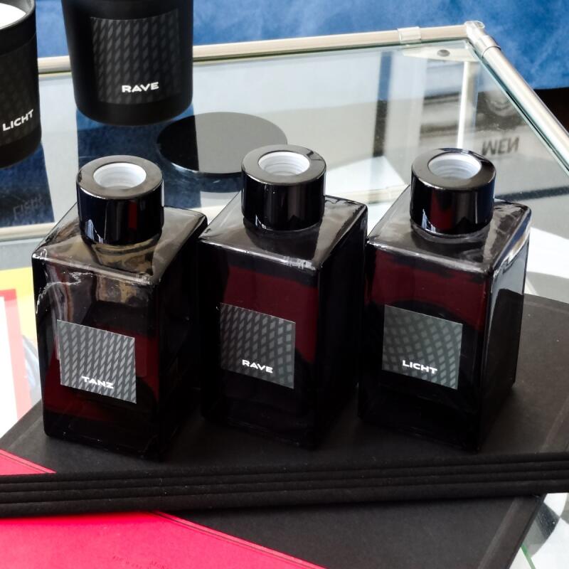 POOM | RAVE 100ml 스파이시 우디 머스크향 디퓨저