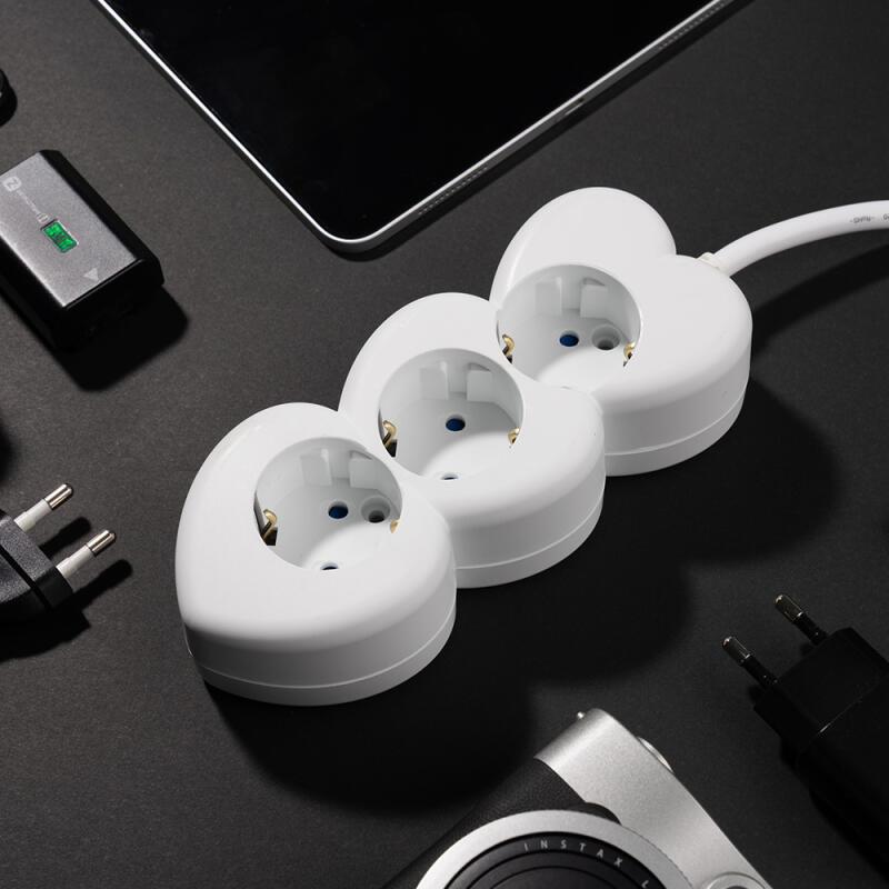 POOM | 하트탭 디자인 멀티탭 3구 3m 16A