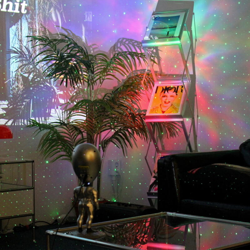 POOM | 썸잇 말하는 우주인 외계인 오로라 무드등 ST-8000