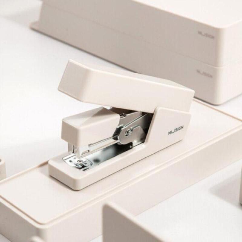 POOM | [클리어런스 50%] 누사인 이지 스테플러 NS081