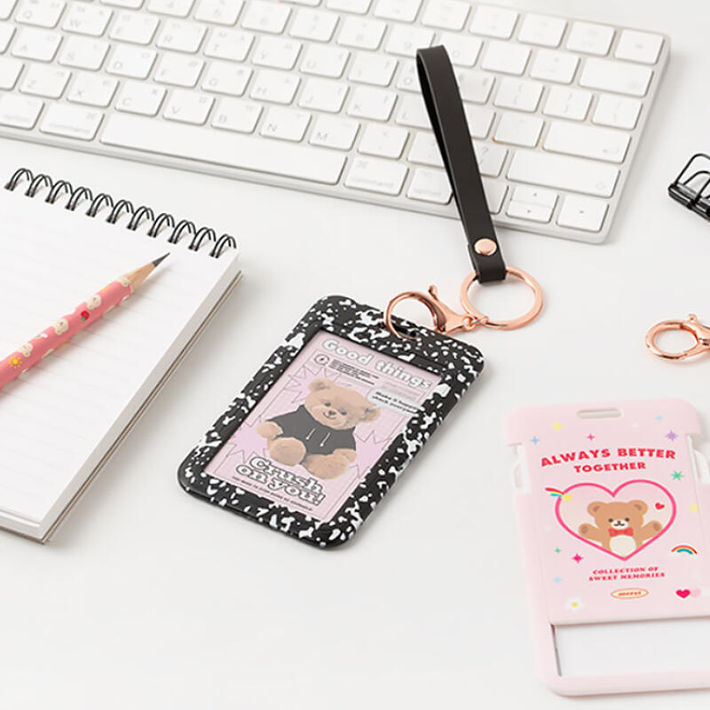 POOM | 포토카드 스트랩키링 후드베어 블랙 (28002743)