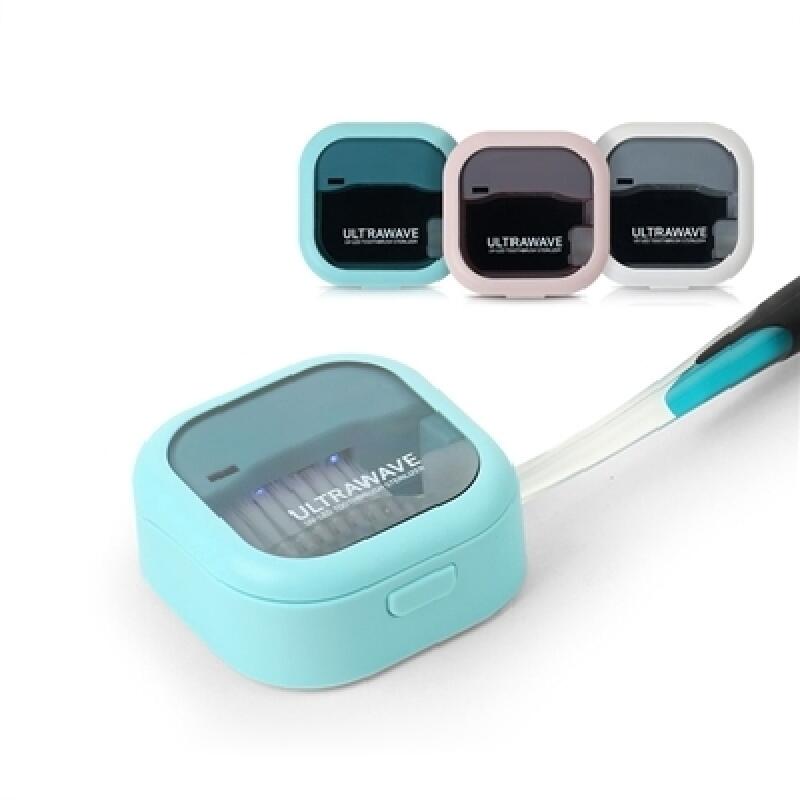 POOM | 울트라웨이브 UVC LED 휴대용 칫솔살균기 TS-02