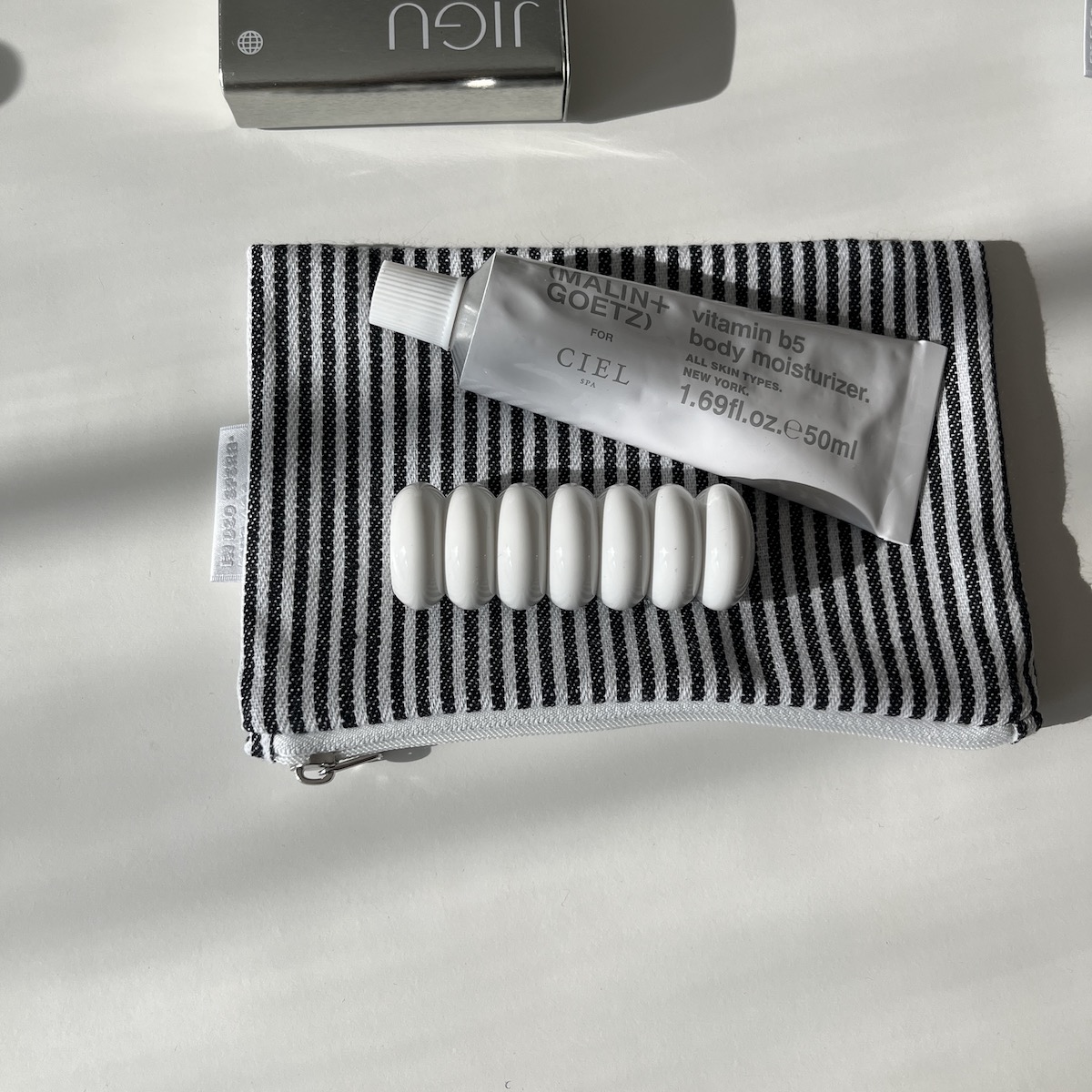 POOM | 쿨 스트라이프 파우치 (4 colors)