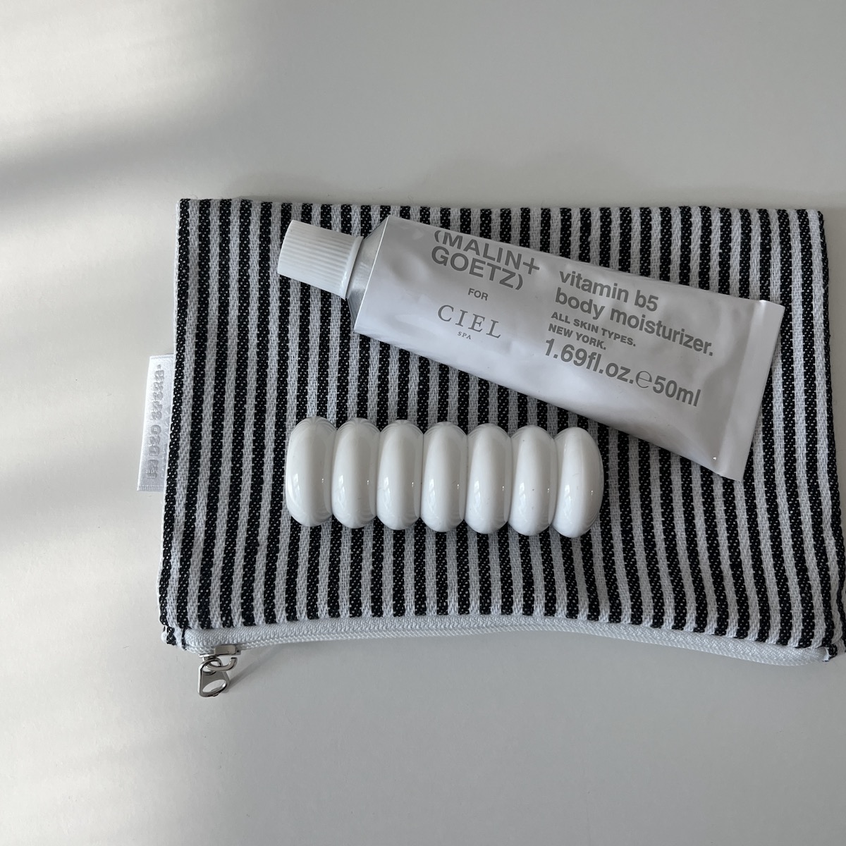 POOM | 쿨 스트라이프 파우치 (4 colors)