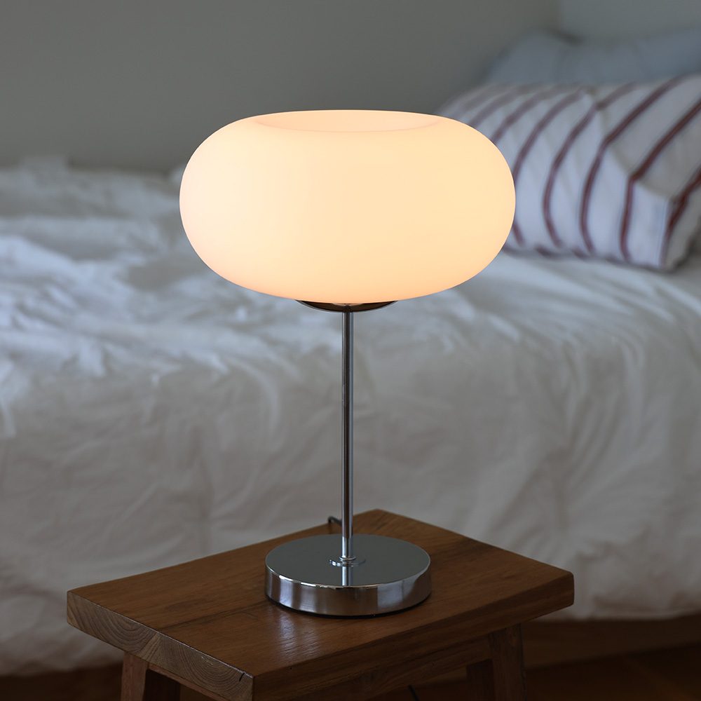 POOM | New Cloud 5단계 밝기조절 테이블 램프