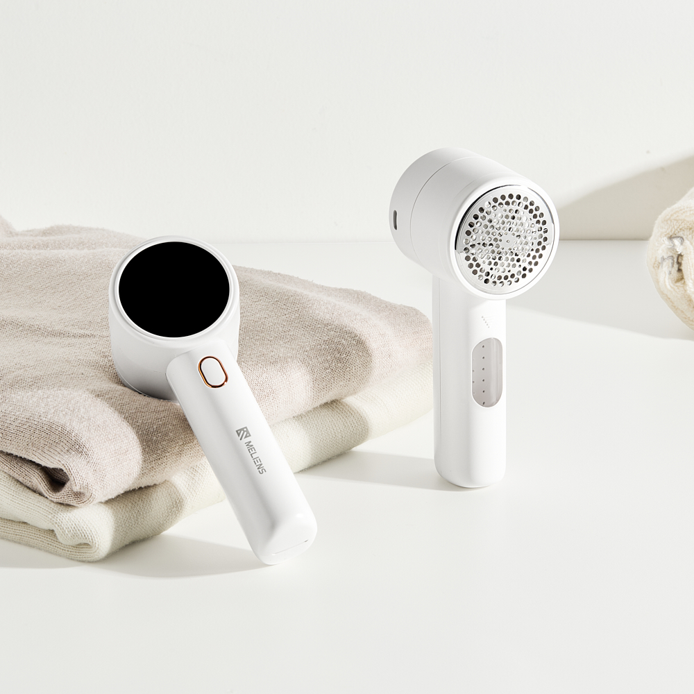 POOM | 멜리언스 LED 충전식 보풀제거기