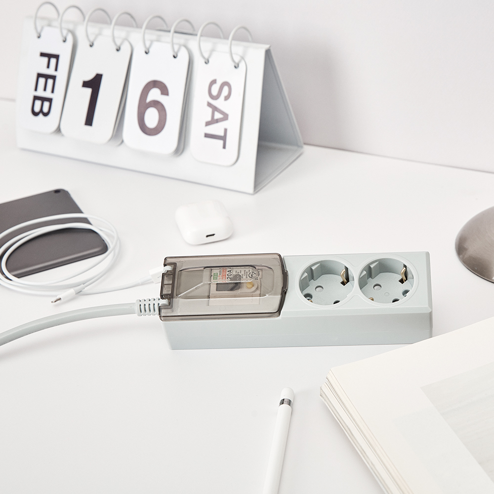 POOM | 2구 고용량멀티탭 접지 누전차단기 멀티콘센트 전선 (20A) 2M 3M 5M