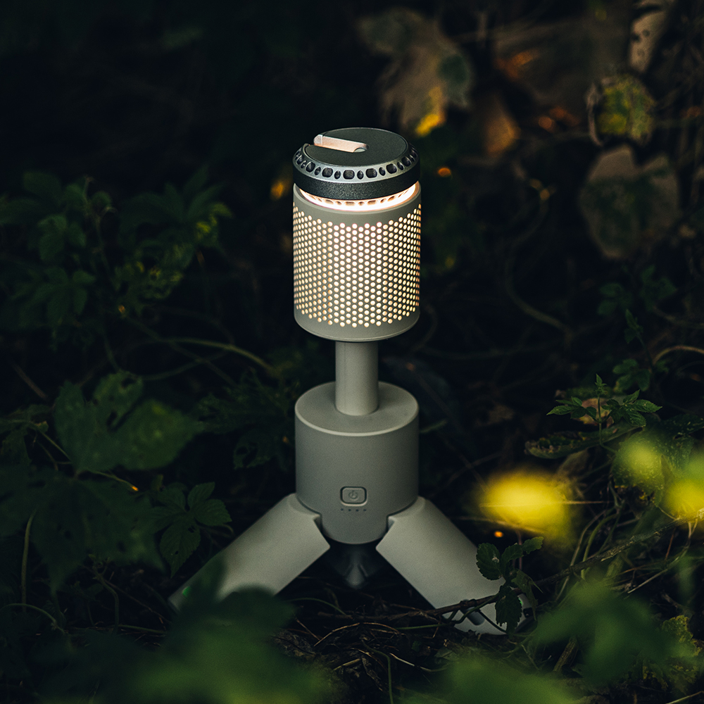 POOM | 윈코 LED 랜턴 스트래치 각도조절 삼각대 랜턴 LS-2 캠