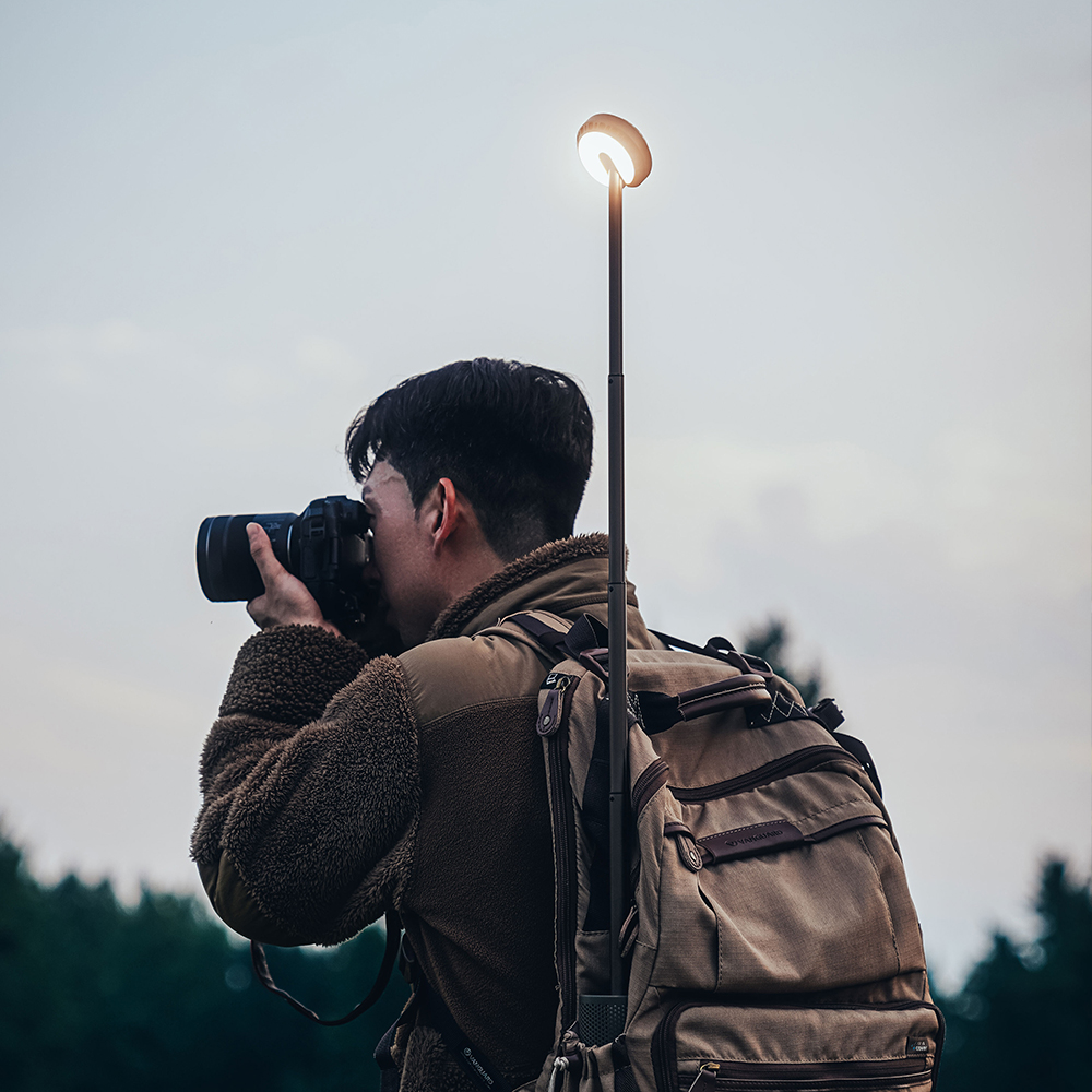 POOM | 윈코 LED 랜턴 스트래치 각도조절 삼각대 랜턴 LS-2 캠