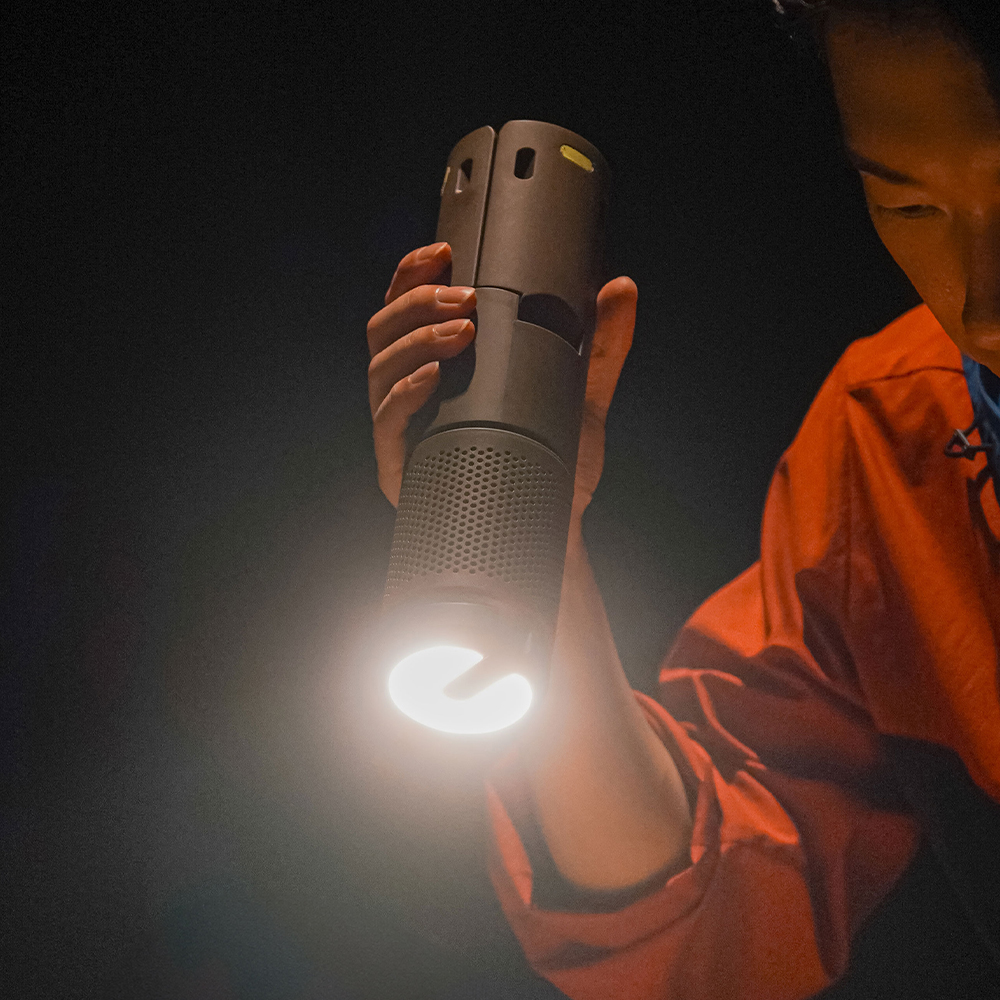 POOM | 윈코 LED 랜턴 스트래치 각도조절 삼각대 랜턴 LS-2 캠