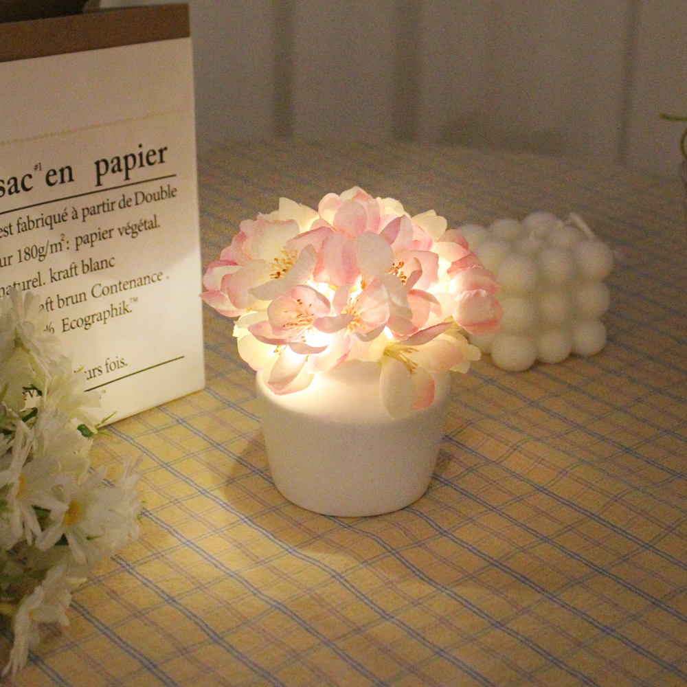 POOM | 핑크 릴리 LED 무드등