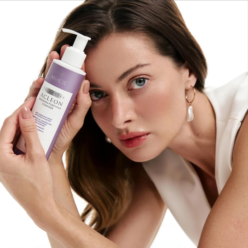 POOM | 아클레온 수부지 약알칼리성 여드름 폼클렌징 200ml