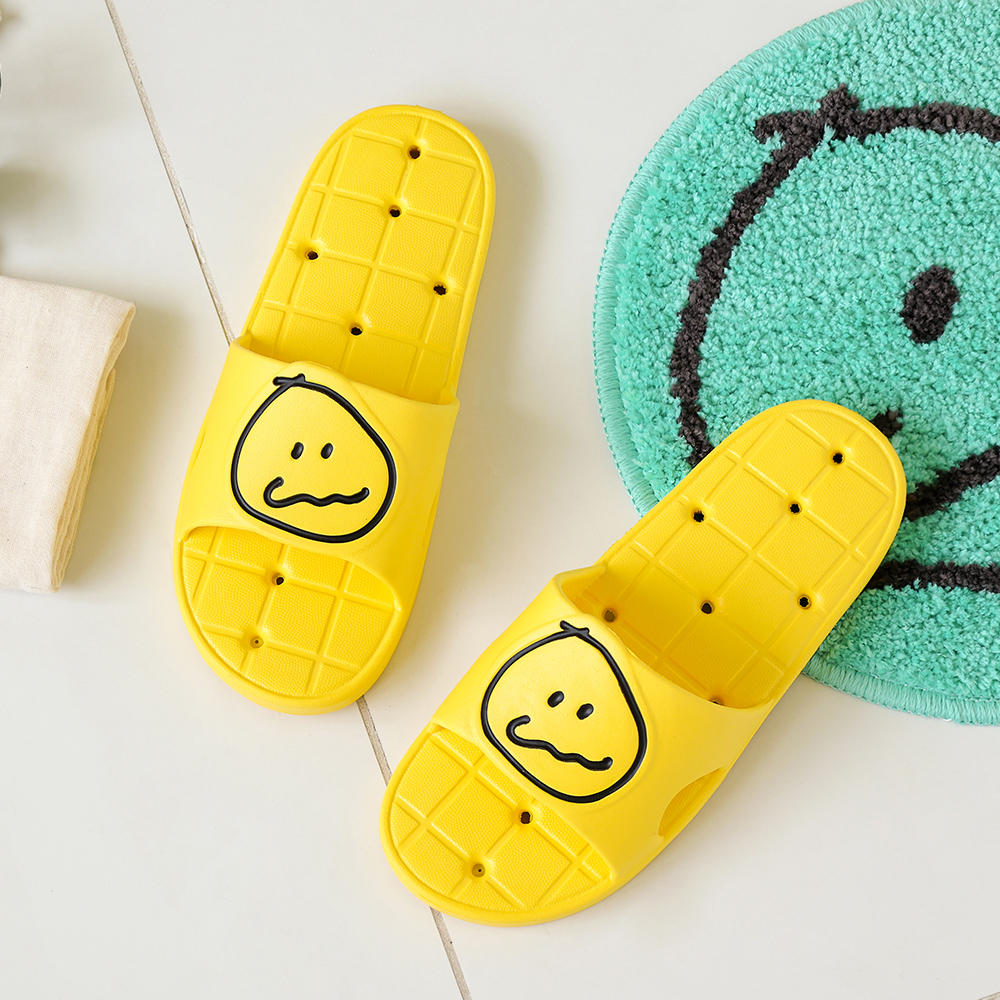 POOM | MonagustA 욕실화