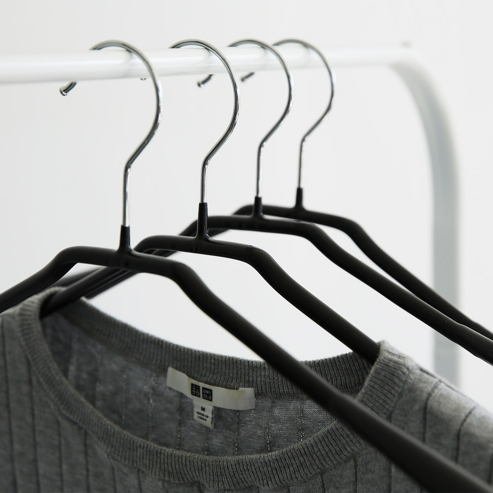 POOM | 논슬립 코팅 상의 걸이 10P