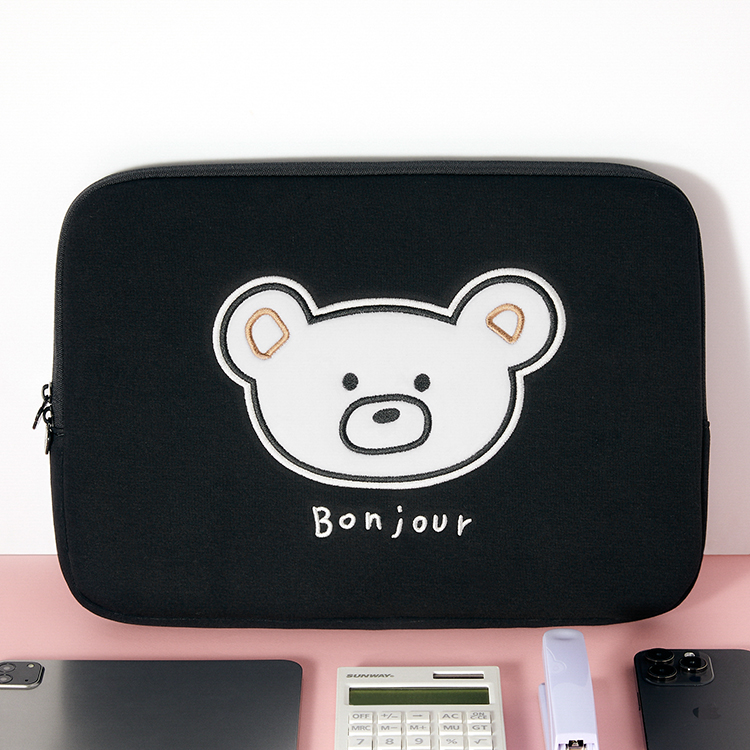 POOM | 13인치 봉쥬르 파우치 블랙 (37003091)