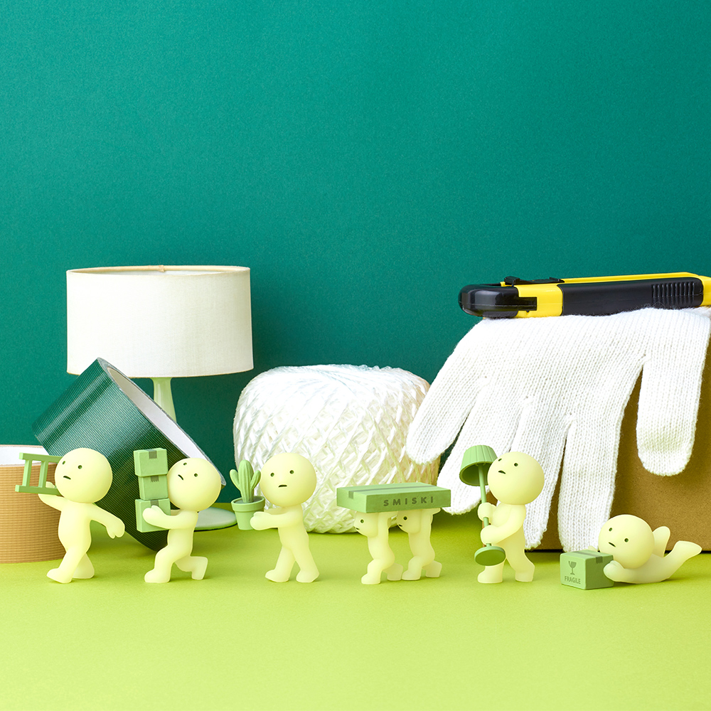 POOM | 스미스키 야광 미니피규어 무빙 BOX(12개) (26028259)