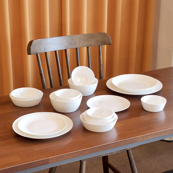 POOM | HOLIN 홀린 화이트 식기/본차이나 균일가전