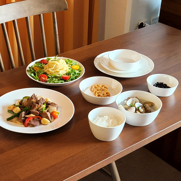 POOM | HOLIN 홀린 화이트 식기/본차이나 균일가전