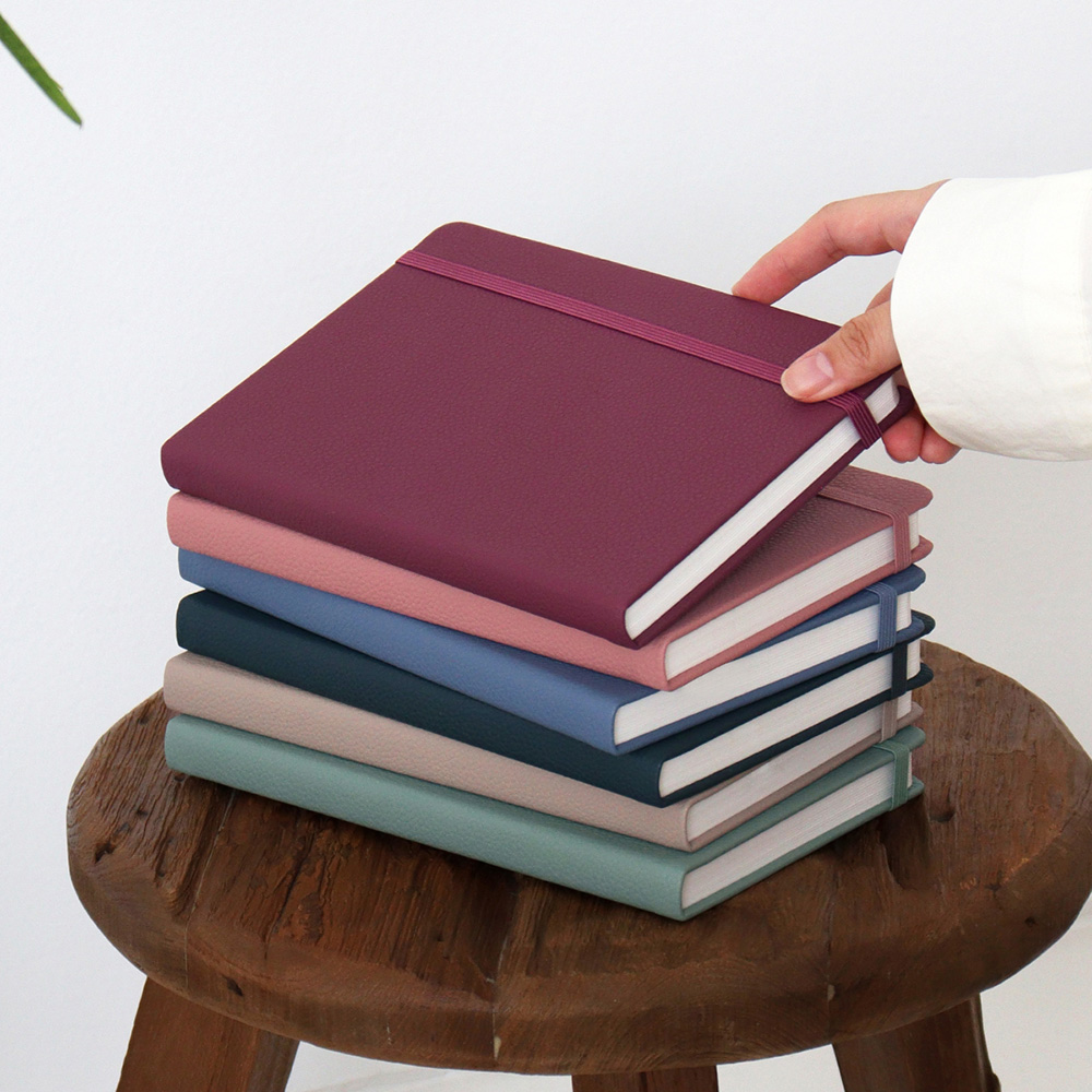 POOM | 2024 프리즘 레더 B6 먼슬리 다이어리 날짜형 월간