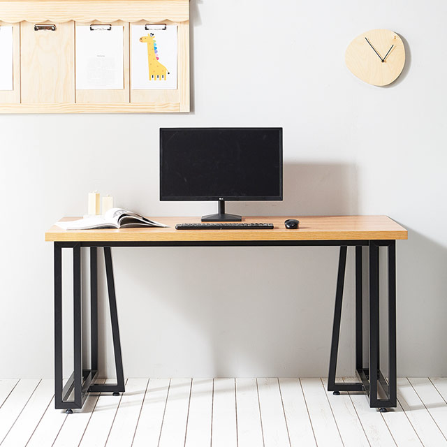 POOM | 코디 1200 책상