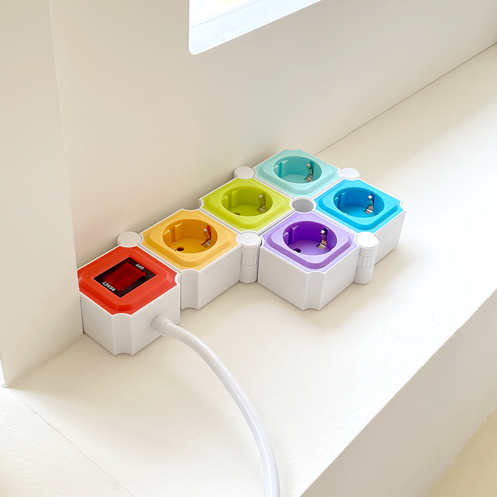 POOM | 지그재그 인테리어 디자인 멀티탭 5구 1.5M