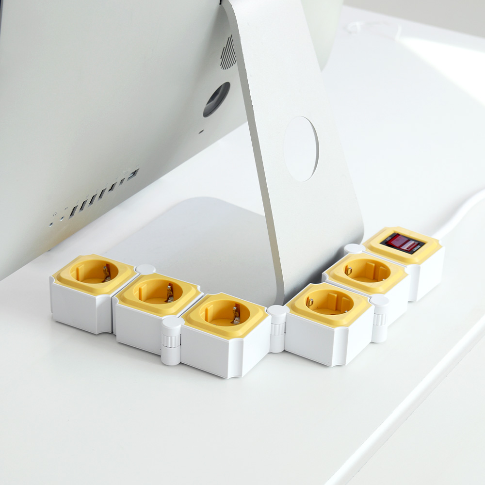 POOM | 지그재그 인테리어 디자인 멀티탭 5구 1.5M