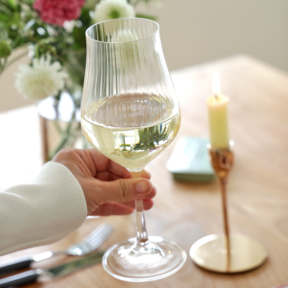 POOM | 보헤미아 플리츠 와인잔 350ml