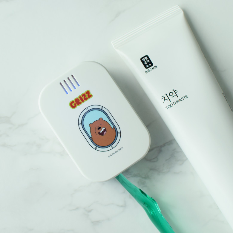 POOM | 위베어베어스 UV-C LED 미니 휴대용 칫솔살균기