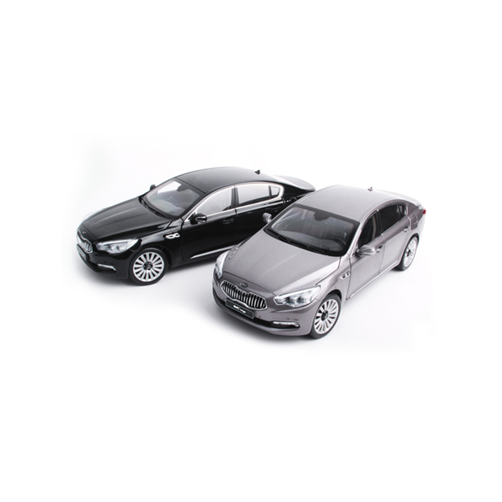 POOM | 1:18 K9 다이캐스트 미니카