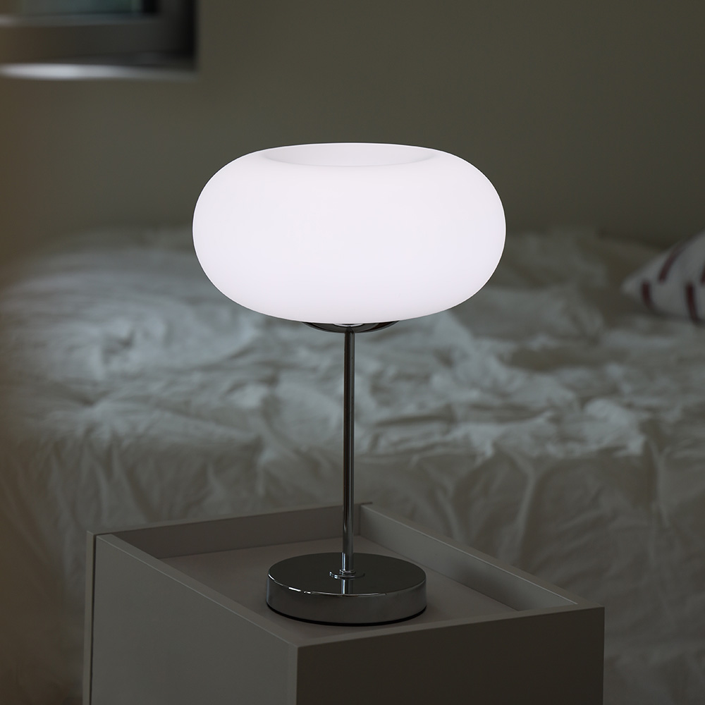 POOM | New Cloud 뉴클라우드 5단계 밝기조절 테이블 램프