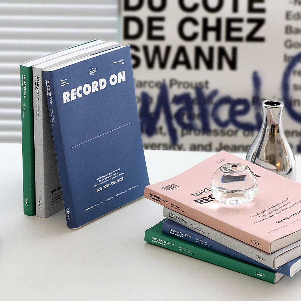 POOM | [아이코닉] 2024 레코드온 다이어리 플랜위클리 A5