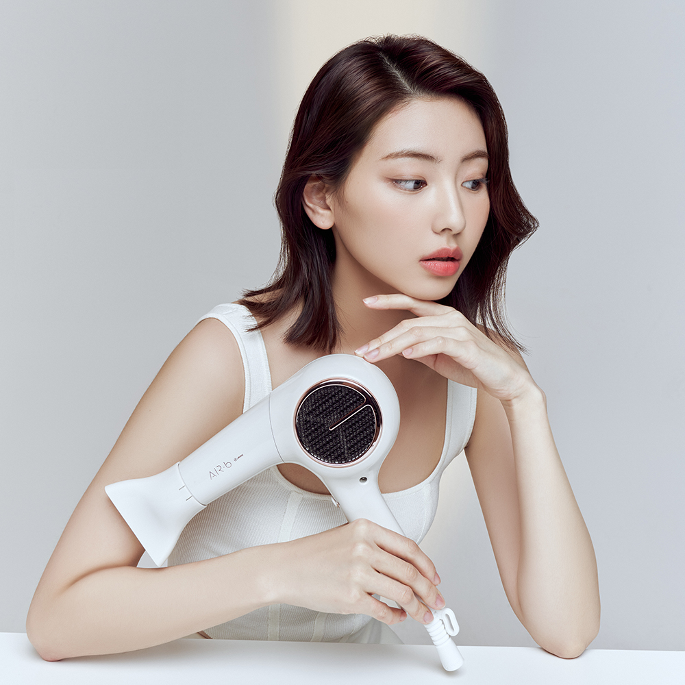 POOM | [특가] JMW 저소음 BLDC 헤어드라이기 에어비 MC4A01A