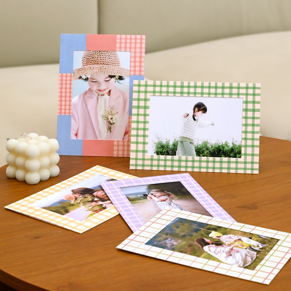 POOM | 스탠딩 페이퍼프레임 - 4x6 언매치드 프렌즈 체크