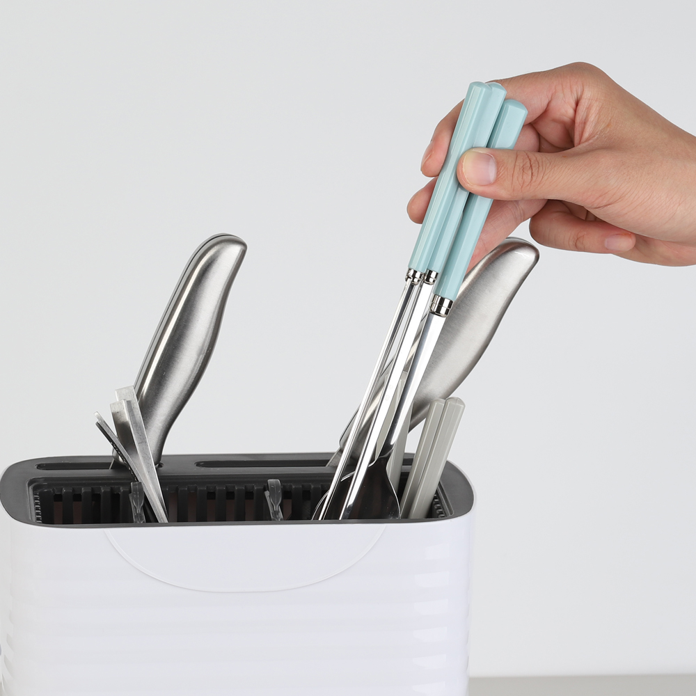 POOM | SK엠앤서비스 푼토 스마트 UV 칼 소독기 수저살균기