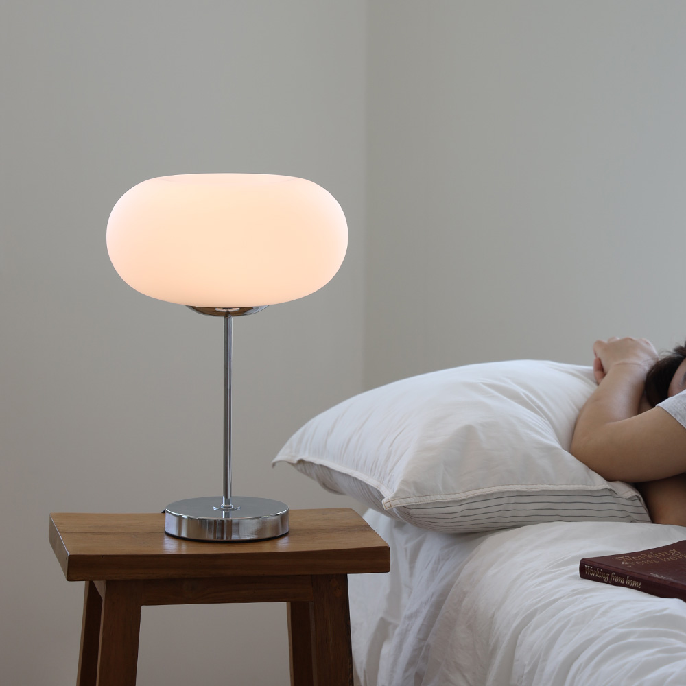 POOM | New Cloud 뉴클라우드 5단계 밝기조절 테이블 램프