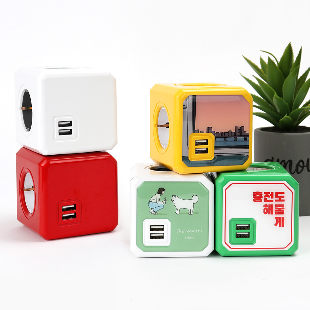 POOM | 파워큐브 4구 USB 선 없는 멀티탭 DIY 스티커 콘센트