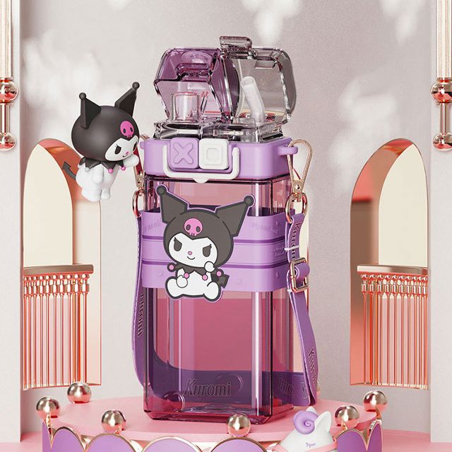 POOM | [산리오] 쿠로미 더블캡 롱 빨대 물통 520ml