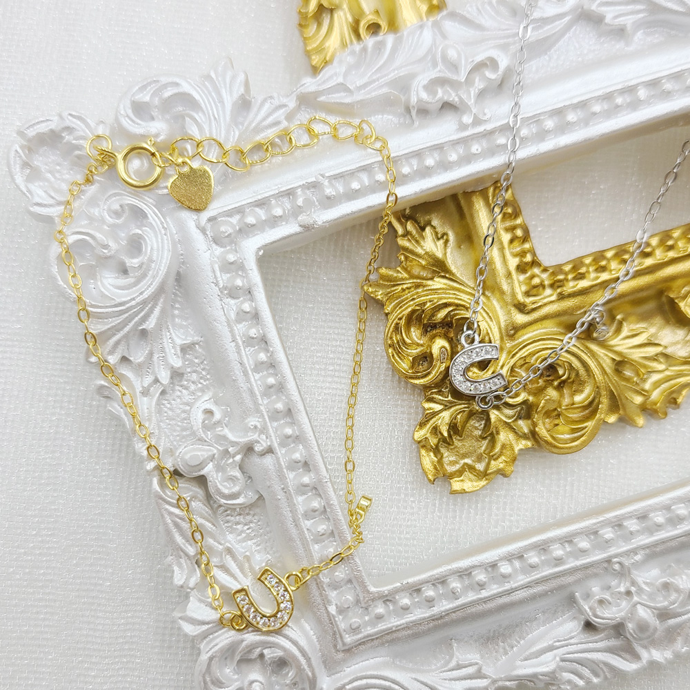 POOM | 14k 실버 블링 말발굽 행운 925 팔찌