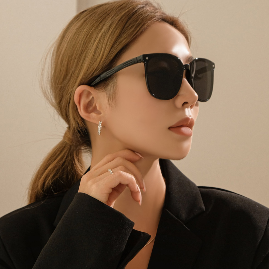 POOM | [파우치 증정]접이식 폴딩 빅 스퀘어 선글라스 UV400 3c