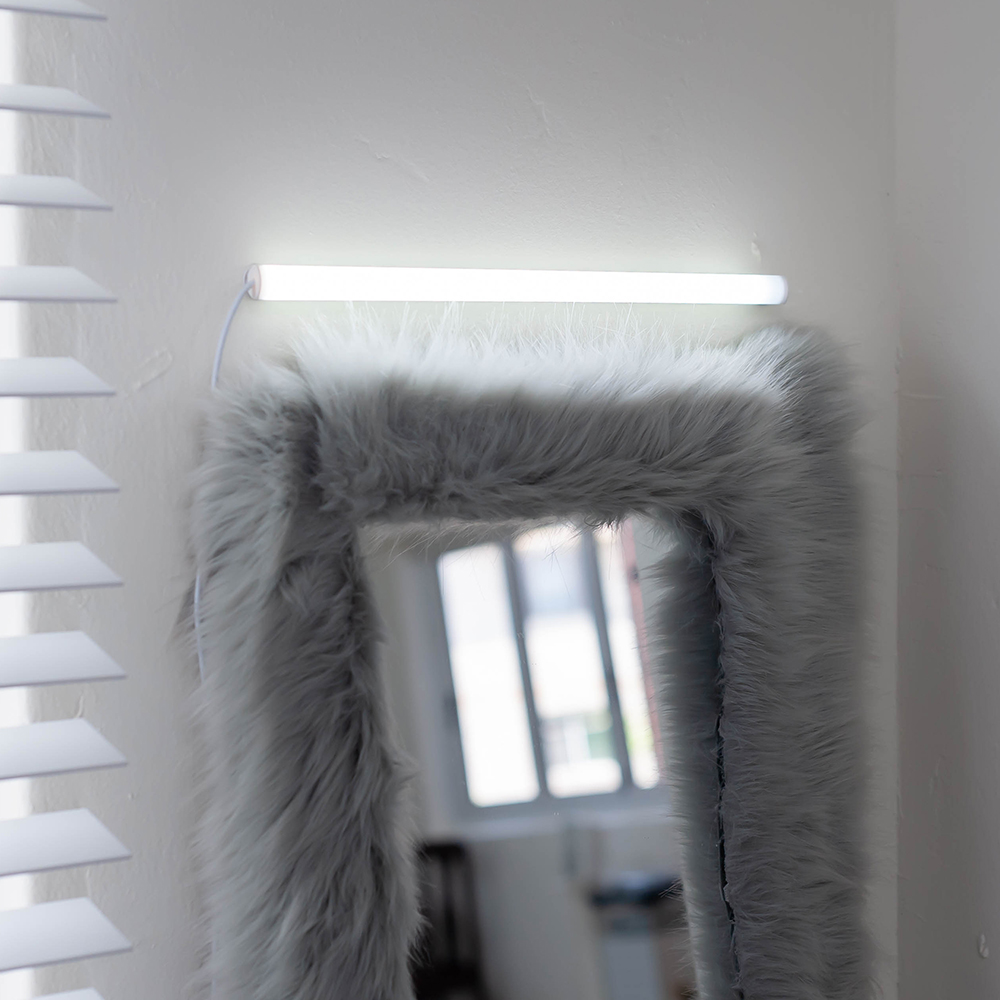 POOM | 레토 USB 책상 조명 LED 스탠드 독서등