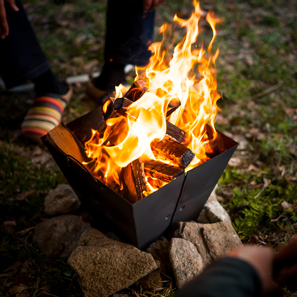 POOM | 레토 접이식 바베큐 불멍 캠핑화로대 LCP-FB01