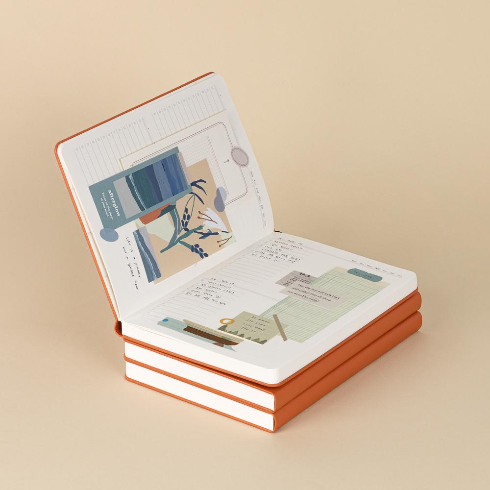 POOM | 2024 모멘트 다이어리 날짜형 L