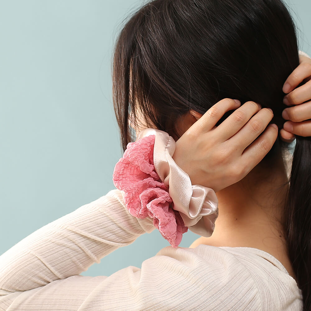 POOM | [엔젤슈슈] 새틴+주름 곱창밴드 2p세트(핑크)